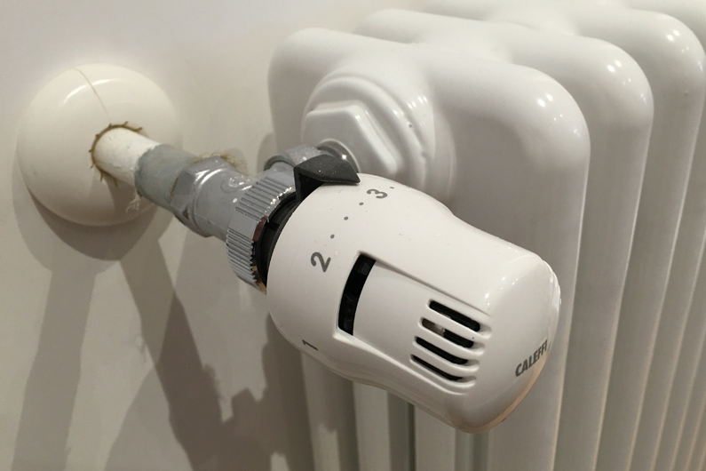 Valvole termostatiche WiFi - Omnia Domotica